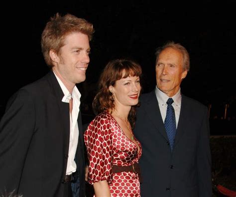 Clint Eastwood Qui Sont Les Femmes Et Les Enfants De Lacteur Voici