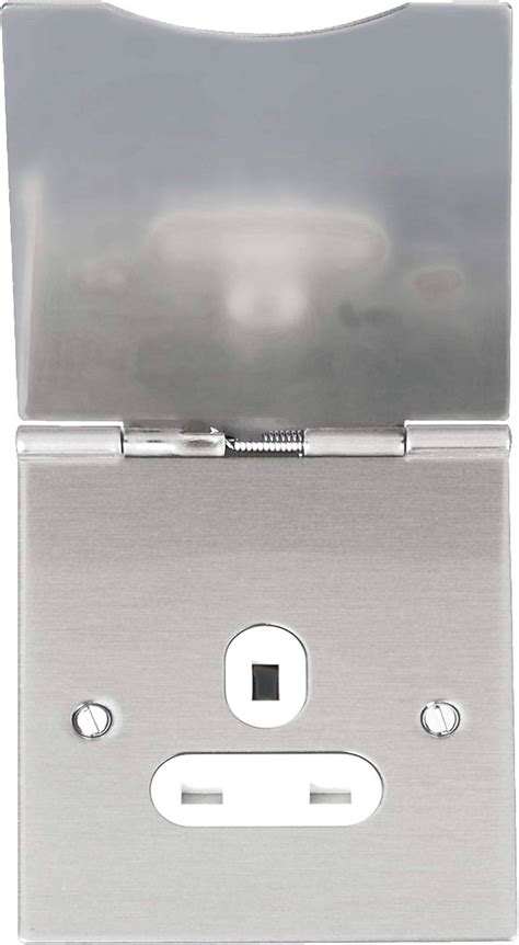 Schneider Electric Ultimate Flat Plate Unswitched Single Floor Power Socket Single Pole 13a