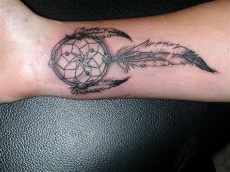40 Cool Native American Tattoos Pictures