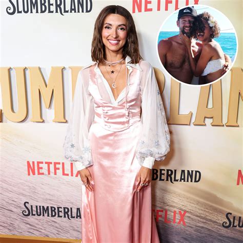 India De Beaufort Bikini Photos Actress Swimsuit Pictures Closer Weekly