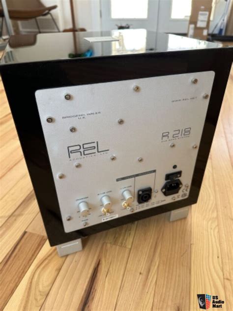 Rel R Sub Bass System Photo Us Audio Mart
