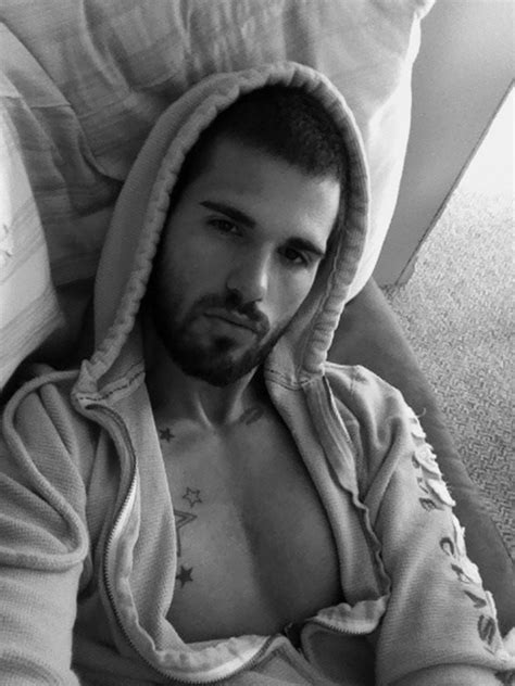 Gay Pornstar Cody Robbinson Pic