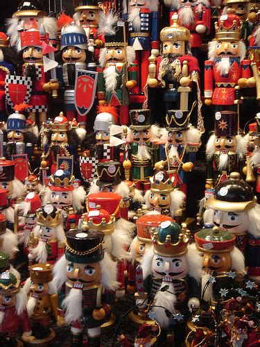 Deck The Holidays Nutcrackers Their History And Traditions