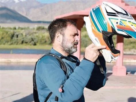 Rahul Gandhi Ladakh Visit Photos Update Pangong Lake कहा मेरे पिता