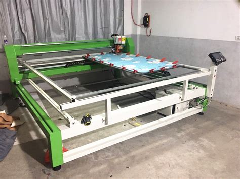 Single Needle Quilting Machine Sewing Quilt Machine With Automatic