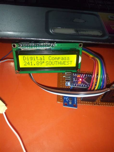 digital readout compass using hmc5883l magnetometer sensor proj