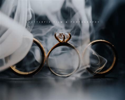 Pixie Bunch A Bunch Of Blue Roses Filled With Chocolates And Cute Spongebobs Sponge Bob