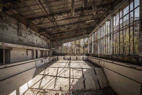 Piscina Abandonada Pripyat Chernobyl Foto De Stock Imagem De