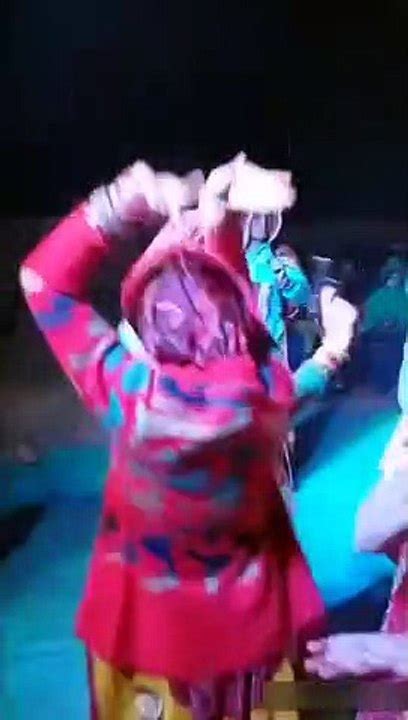 बंदूक चलेगी तेरी बंदूक चलेगी Bandook Chalege Teri Bandook Chalegi Dance
