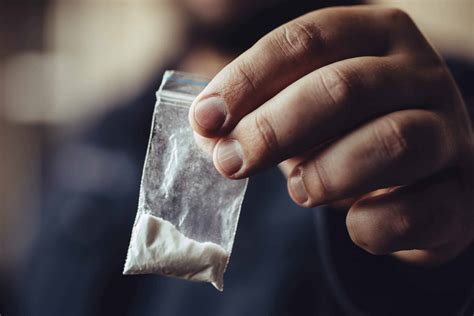 8 Efectos De La Cocaína En El Cerebro Luis Miguel Real Psicólogo
