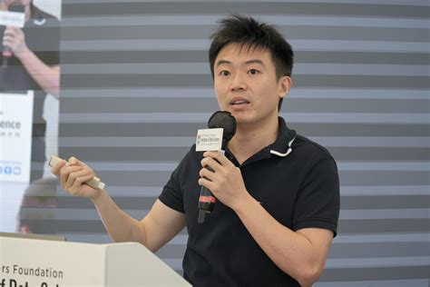Hku Ids Scholar Seminar Series 19 Foundation Models As Embodied Agents Towards Ai That Talks