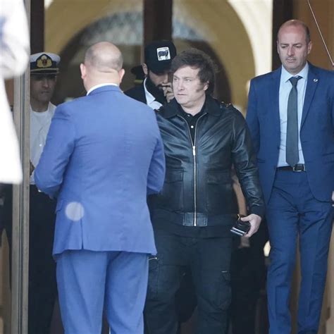 Las fotos más emblemáticas de la época dorada del rock nacional un museo a cielo abierto en Mar