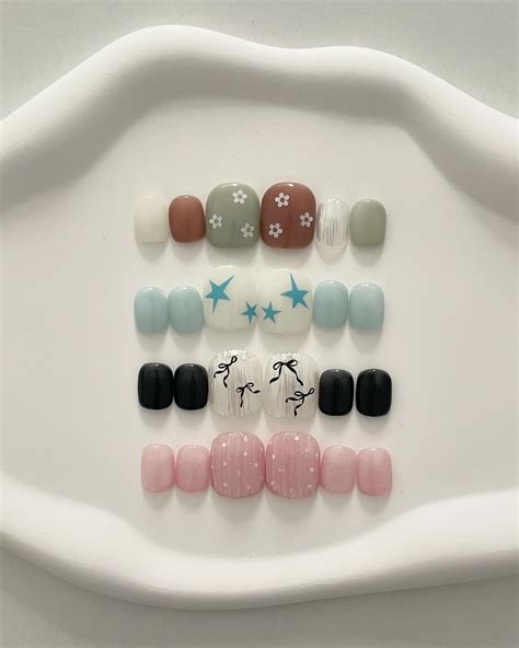 네일럭 ℕ𝕒𝕚𝕝 𝕝𝕦𝕔𝕜 보기만해도 기분이 좋아지는 네잎클로버 모음zip🍀 네잎클로버 클로버네일 네잎클로버네일 행운 행운네일 봄네일아트