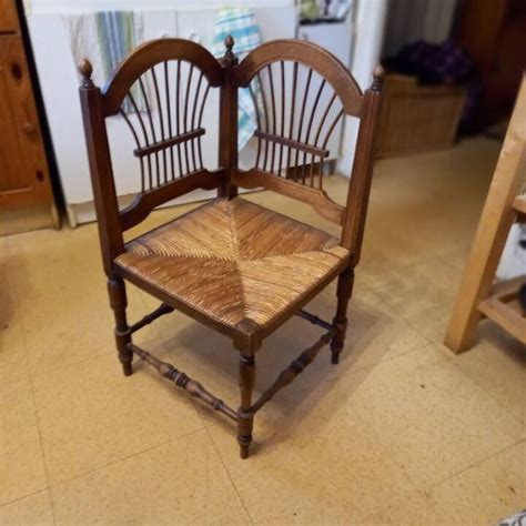 Ancienne Chaise Dangles En Bois Et Assise Paillée Selency