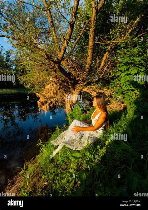 Fullbody Side View Sideview Whole Body Full Length Hi Res Stock