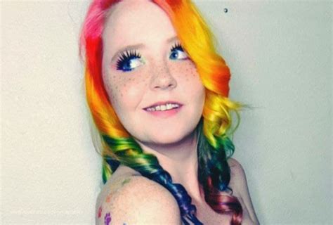 Lesbian Shower Squirting Nerdgibbler Official Profile