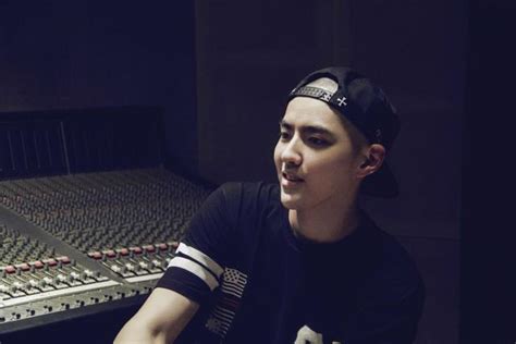 吴亦凡《bad Girl》将上线新浪图片