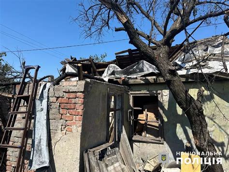 Обстріли Донеччини загинула цивільна особа 11 жителів зазнали поранень