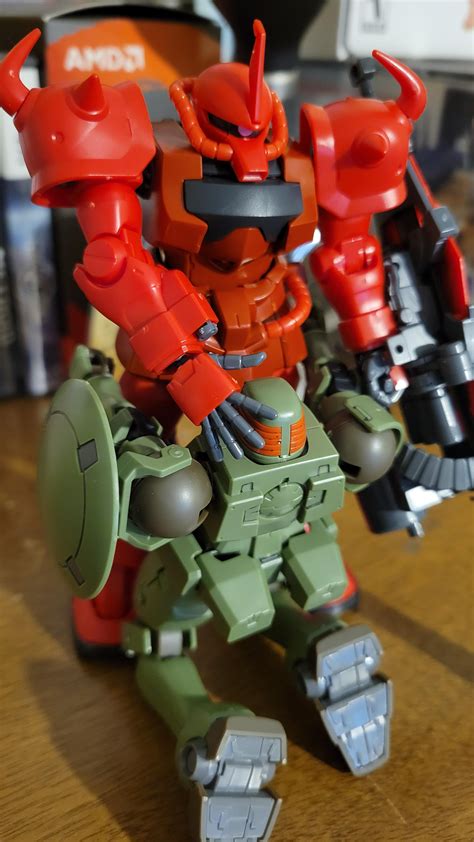 Red Gouf Comforts The Local Grunt Cause Hes Sad Or Something Idk R