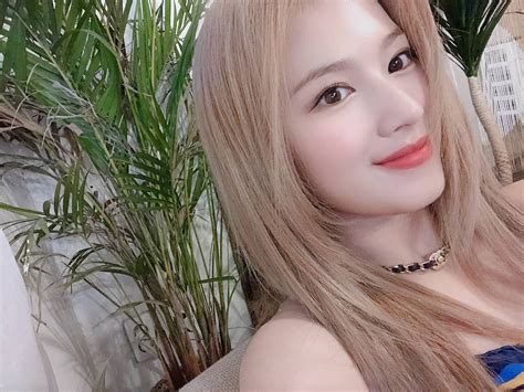 210608 Twice Instagram Update Sana Kpopping