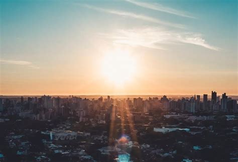 Sol Entre Nuvens Predomina Em Maringá Nesta Segunda Feira