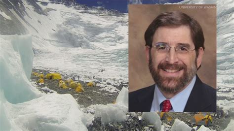 Seattle Doctor Dies While Climbing Mount Everest