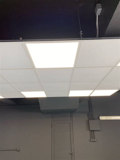 Led panel 595 x 595 za Armstrong strop