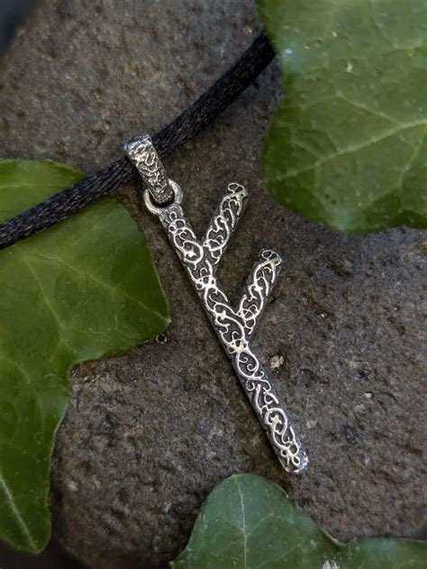 Руна Феху Dryade купити рунічні талісмани в Києві