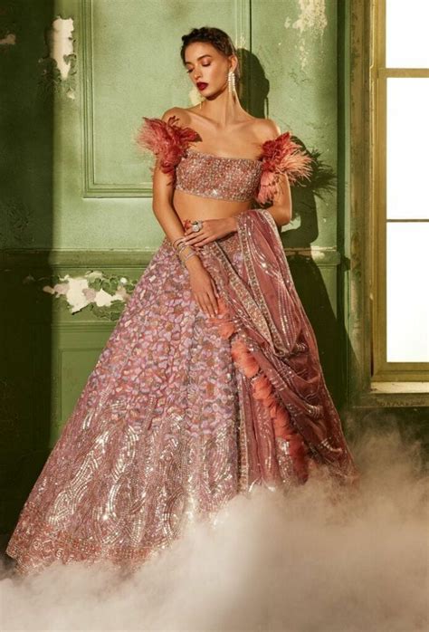 Latest Lehenga Designs By Manish Malhotra 2022