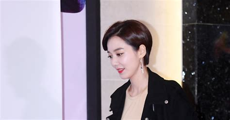 [td포토] 이소연 짧아도 너무 짧은 초미니 각선미