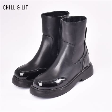 Vêtements Femme en Cuir Robes Vestes Pantalons Chill Lit Tunisie