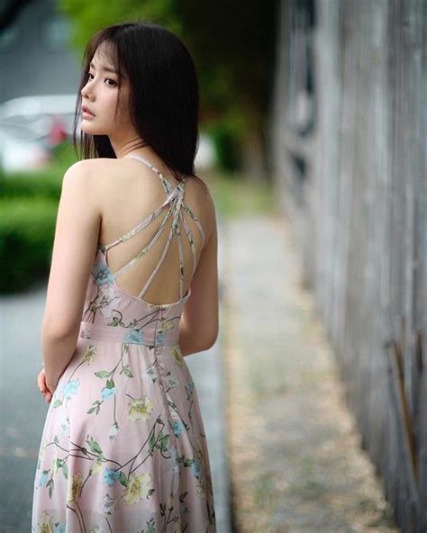 เปิดความเซ็กซี่ เบสท์ ชนิดาภา ในชุดว่ายน้ำชวนละลาย