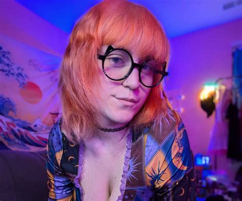 Myrtle Faust Nudes Sex Chat And Phone Sex On Sextpanther