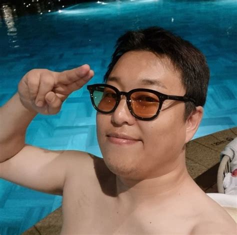 개그맨 유튜버 성용 사망 죽음 이유 프로필 나이 학력 하이픽션 쓰리콤보 네이버 블로그