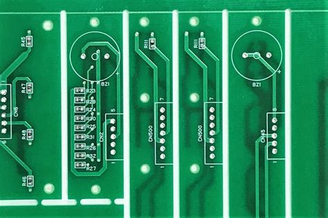 機器操作パネル用回路基板（異種面付け） 株式会社相信 基板実装を中心に電子機器開発をワンストップ提供