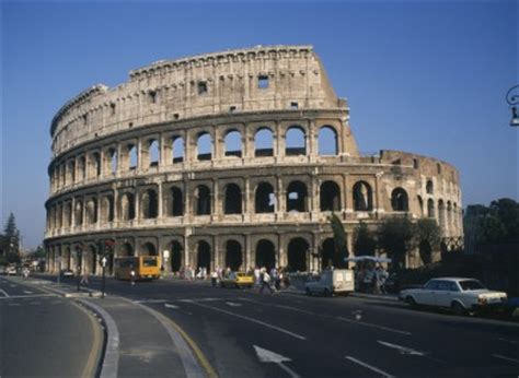 Roman Colosseum Drawing At Paintingvalley Explore Collection Of