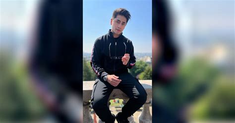 Genap Berusia 24 Tahun Ini Potret Transformasi Athalla Naufal
