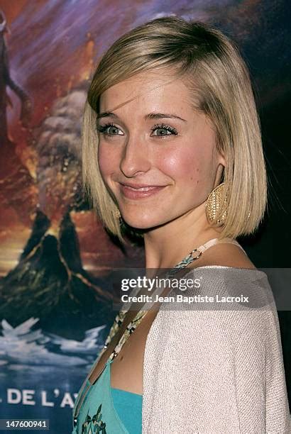 404 Allison Mack Photos And High Res Pictures Getty Images