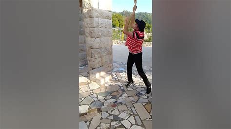 قرع جرس كنيسة سيدة القلعة شحتول Youtube