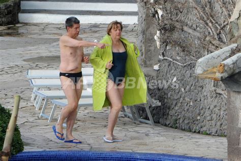 メルケル首相「イタリアの休日」、水着姿も意外にセクシー？ 写真11枚 国際ニュース：afpbb News
