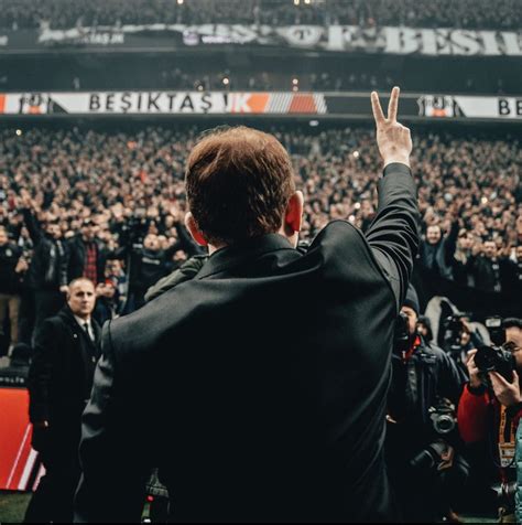 forma kültür on Twitter Gerçek Beşiktaş efsanesi Futbolcuyken tek
