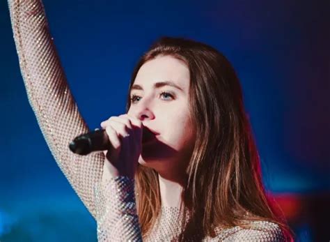 Nina Butera Stopt Met Zingen “ik Moet Mezelf Herontdekken” Ring