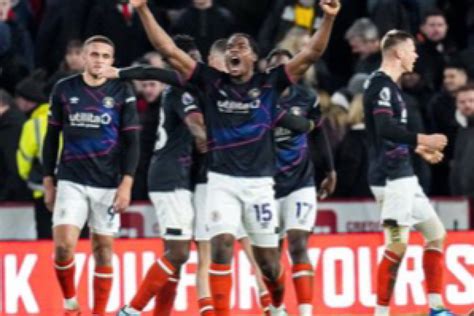 Premier League Luton Town Beat Sheffield Utd In Five Goal Thriller