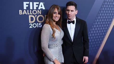 Las 15 Fotos Más Sensuales De Antonela Roccuzzo La Rosarina Que