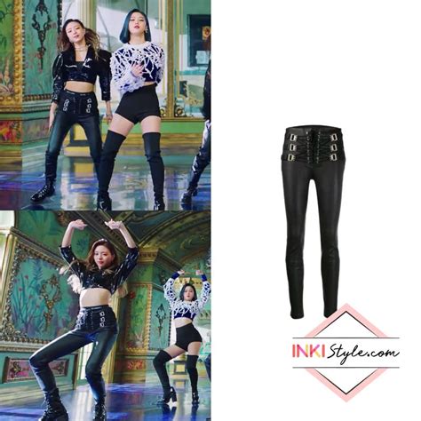 Itzy Wannabe Pleated Tartan Skirt Of Ryujin In Itzy Wannabe M V