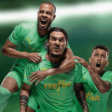 Verde é tudo Palmeiras apresenta nova camisa veja fotos