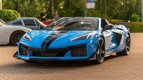c8z r corvette