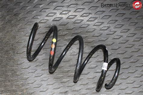 5Q0-411-105-DQ : Forfjeder spiral ens og Fjederben for - Autoparts24