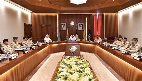 وزير الدفاع الكويتي يدعو لأقصى درجات الجاهزية بسبب ظروف استثنائية