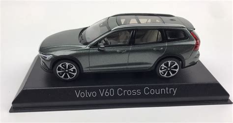 Norev 1 43 Volvo V60 Cross Country 2019 Pine Grey Metallic Bol